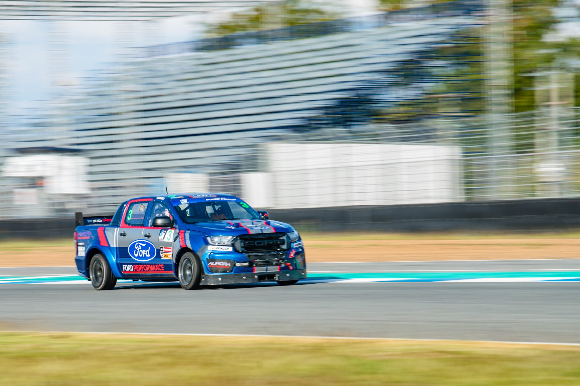 ฟอร์ด ไทยแลนด์ เรซซิ่ง คว้าชัย ‘ไทยแลนด์ ซูเปอร์ ซีรีส์ ...