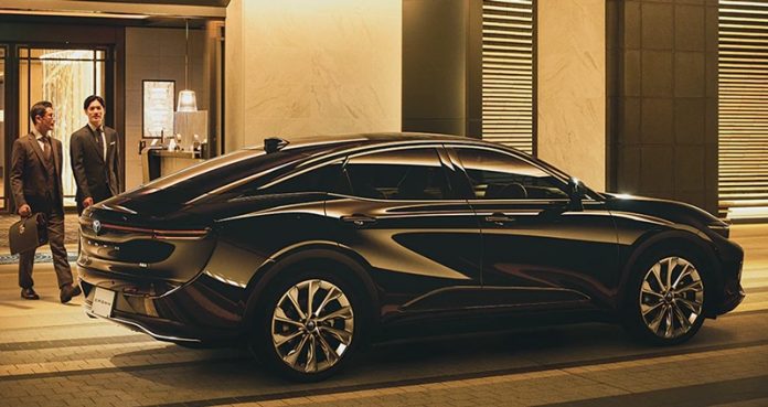 All NEW Toyota CROWN 16th Gen ความเปลี่ยนแปลงครั้งใหญ่ในรอบ 67 ปี มา ...