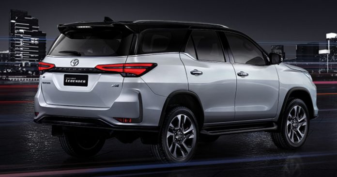 ราคาอย่างเป็นทางการ Toyota Fortuner LEGENDER (2024) : 1,643,000 ...