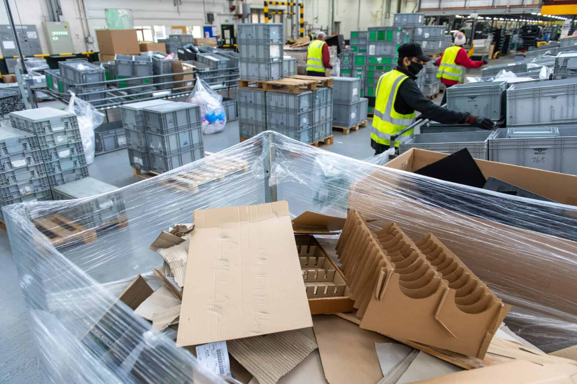 เบนท์ลีย์คว้า NET ZERO PLASTIC TO NATURE - Autolifethailand.tv