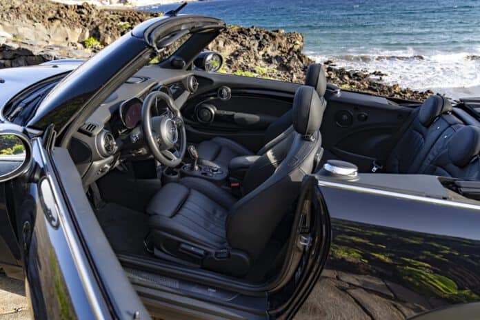 MINI Cooper SE Convertible รถไฟฟ้า100% หลังคาเปิดประทุน ขับเล่นรับลม ...