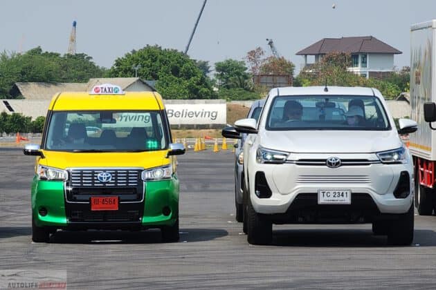 Toyota THAI TAXI Concept เบนซิน 1.5 NZ + Hybrid + LPG รอลุ้นนั่งในไทย ...
