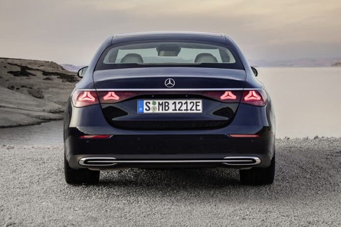 All NEW Mercedes-Benz E-Class (W214) เบนซิน / ดีเซล และ Plug-in Hybrid ...