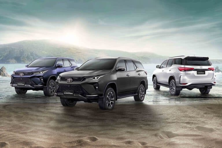 ราคาอย่างเป็นทางการ Toyota Fortuner LEADER (2024) : 1,400,000 ...