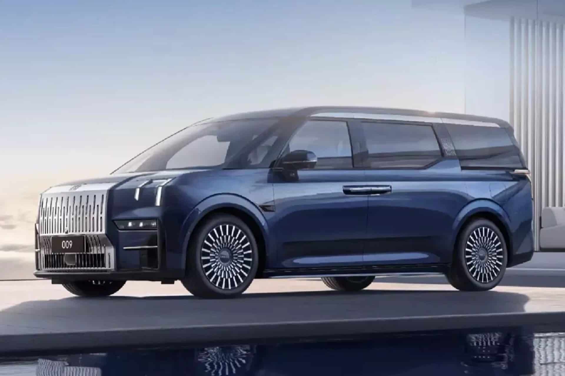 Official Teaser : All NEW Volvo EM90 รถตู้ไฟฟ้า100% เปิดตัว 12 ...