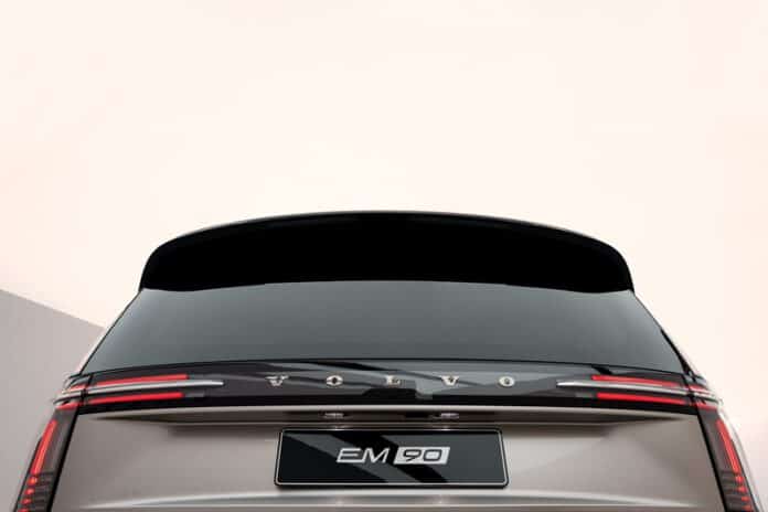 Volvo EM90 รถตู้ไฟฟ้า100% Luxury-MPV มอเตอร์ 272 แรงม้า แบต 116 kWh ...