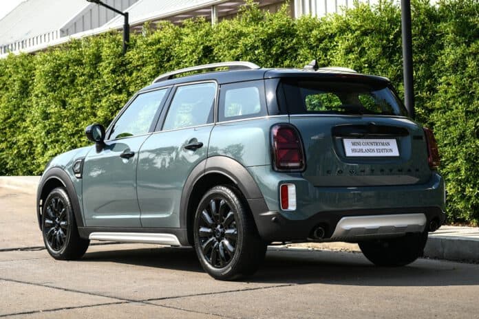 ราคาอย่างเป็นทางการ MINI Countryman Cooper S Highlands Edition ...