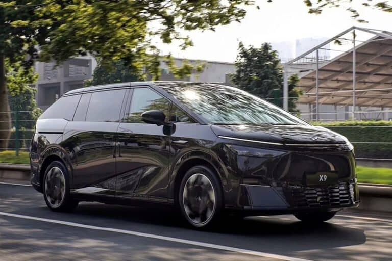 Xpeng X9 รถตู้ไฟฟ้า100% Luxury MPV เตรียมเปิดตัวในไทย ปี 2024 นี้ ! แบต ...