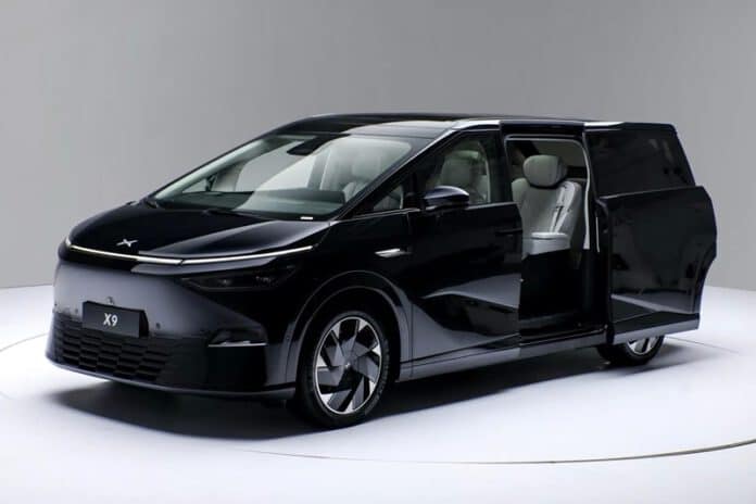 XPENG X9 รถตู้ไฟฟ้า100% Luxury MPV เปิดตัวในไทย ตุลาคม 2024 นี้ ! แบต ...