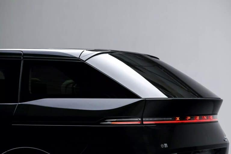 XPENG X9 รถตู้ไฟฟ้า100% Luxury MPV เปิดตัวในไทย ตุลาคม 2024 นี้ ! แบต ...