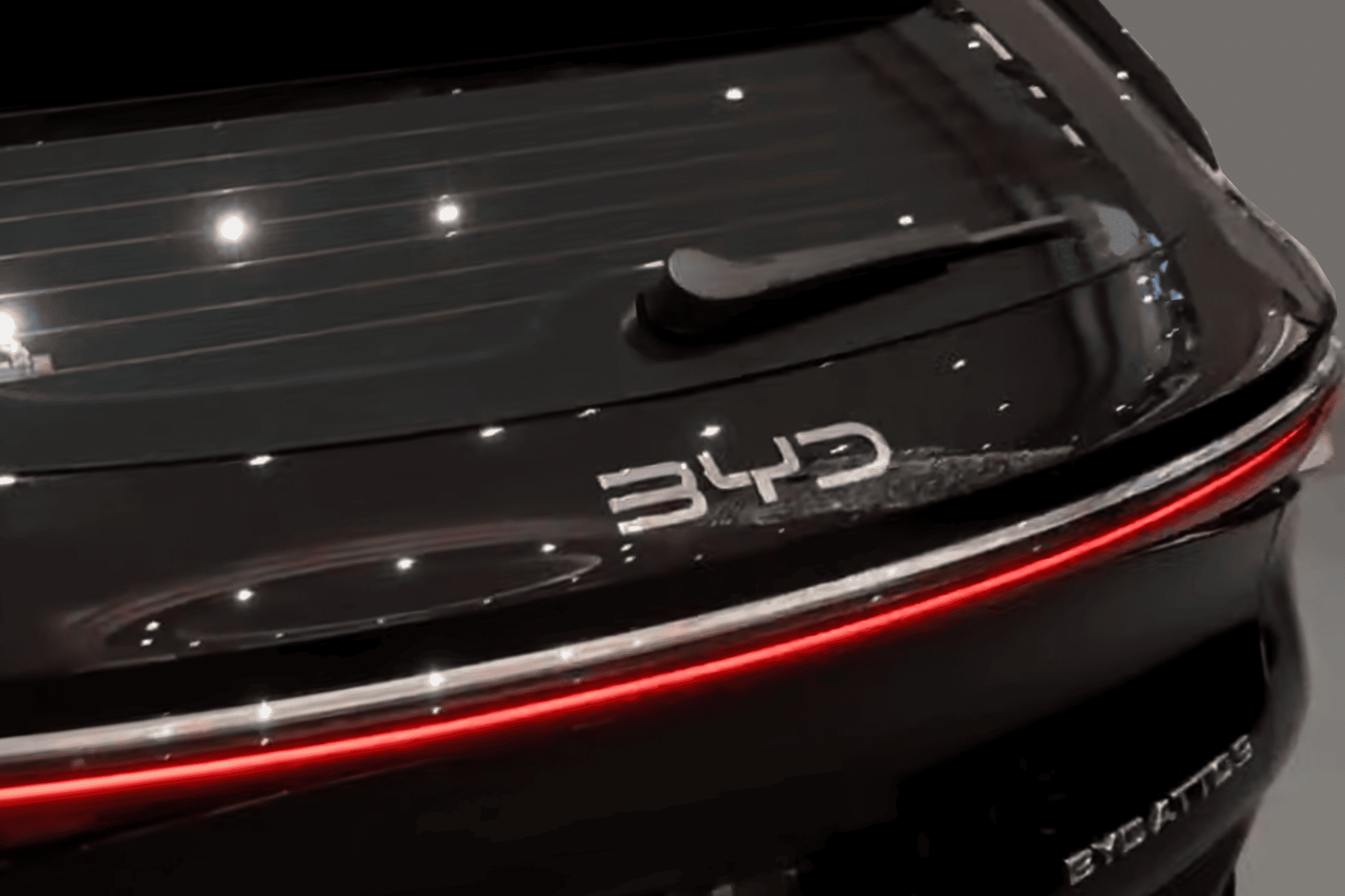 BYD Atto3 (MY2024) รถไฟฟ้า100% เปิดตัวในไทย 22 กุมภาพันธ์ นี้ ! สีดำ ...