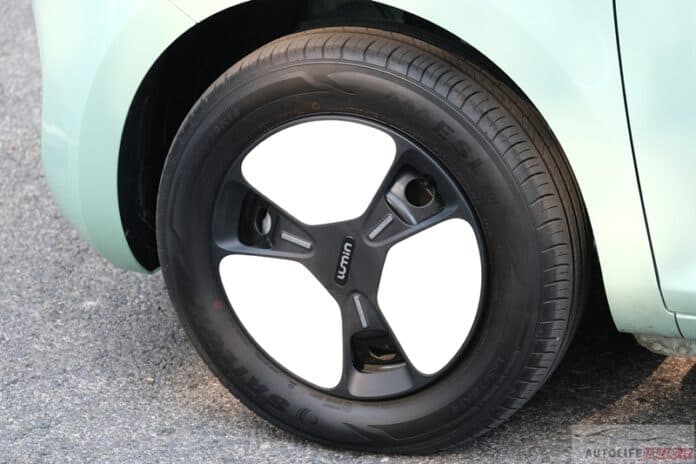ราคาอย่างเป็นทางการ ChangAn Lumin รถไฟฟ้า100% : 479,000 - 499,000 บาท ...