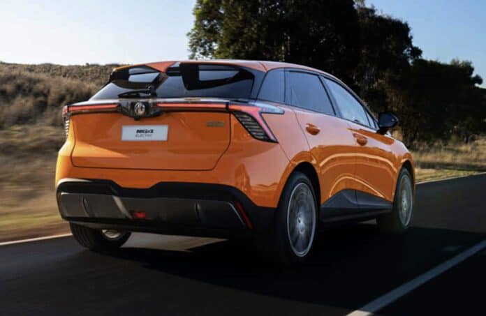 ราคาอย่างเป็นทางการ MG 4 Standard / Long Range รถไฟฟ้า100% : 709,900 ...