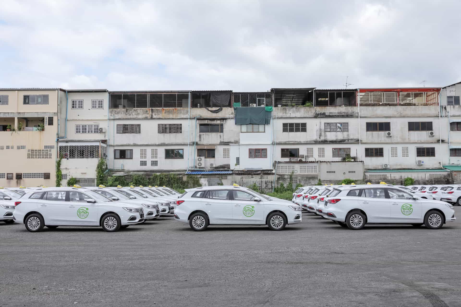MG หนุนเช่าใช้รถสาธารณะพลังงานไฟฟ้าส่งมอบ MG EP PLUS 100 คันให้ 'อีซี่ ...