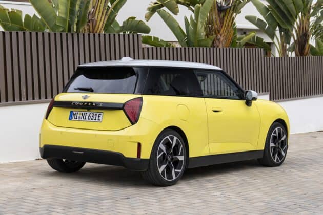 all-electric MINI Cooper SE รถไฟฟ้า100% (J01/F66) 218 แรงม้า แบต 54.2 ...