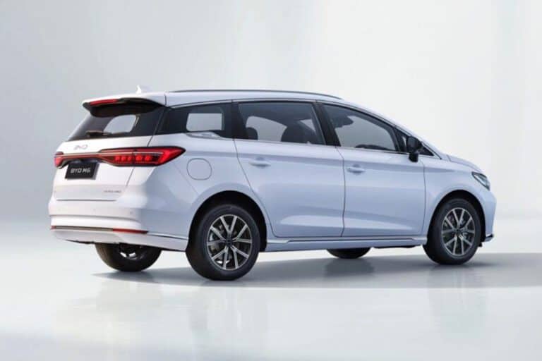 BYD M6 รถไฟฟ้า100% MPV 6 - 7 ที่นั่ง เปิดตัวในไทย 9 กันยายน นี้ ! แบต 71.8 kWh วิ่งไกล 530 km ...