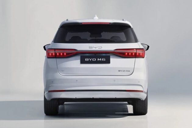 BYD M6 รถไฟฟ้า100% MPV 6 - 7 ที่นั่ง เปิดตัวในไทย 9 กันยายน นี้ ! แบต 71.8 kWh วิ่งไกล 530 km ...