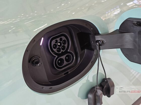 ภาพรถคันจริง MINI Cooper SE (J01/F66) รถไฟฟ้า100% : 1,699,000 บาท ...