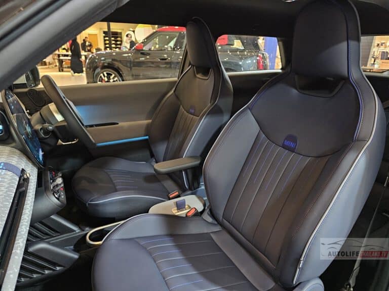 ภาพรถคันจริง MINI Cooper SE (J01/F66) รถไฟฟ้า100% : 1,699,000 บาท ...