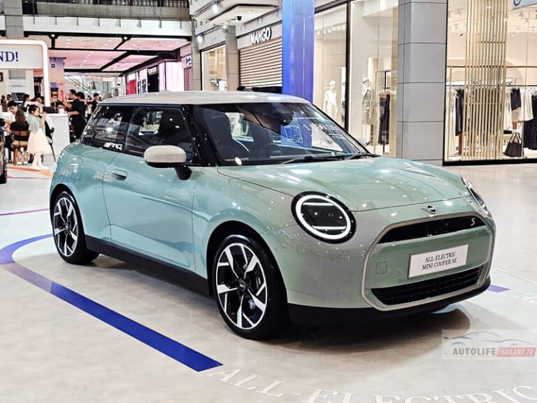 ภาพรถคันจริง MINI Cooper SE (J01/F66) รถไฟฟ้า100% : 1,699,000 บาท ...