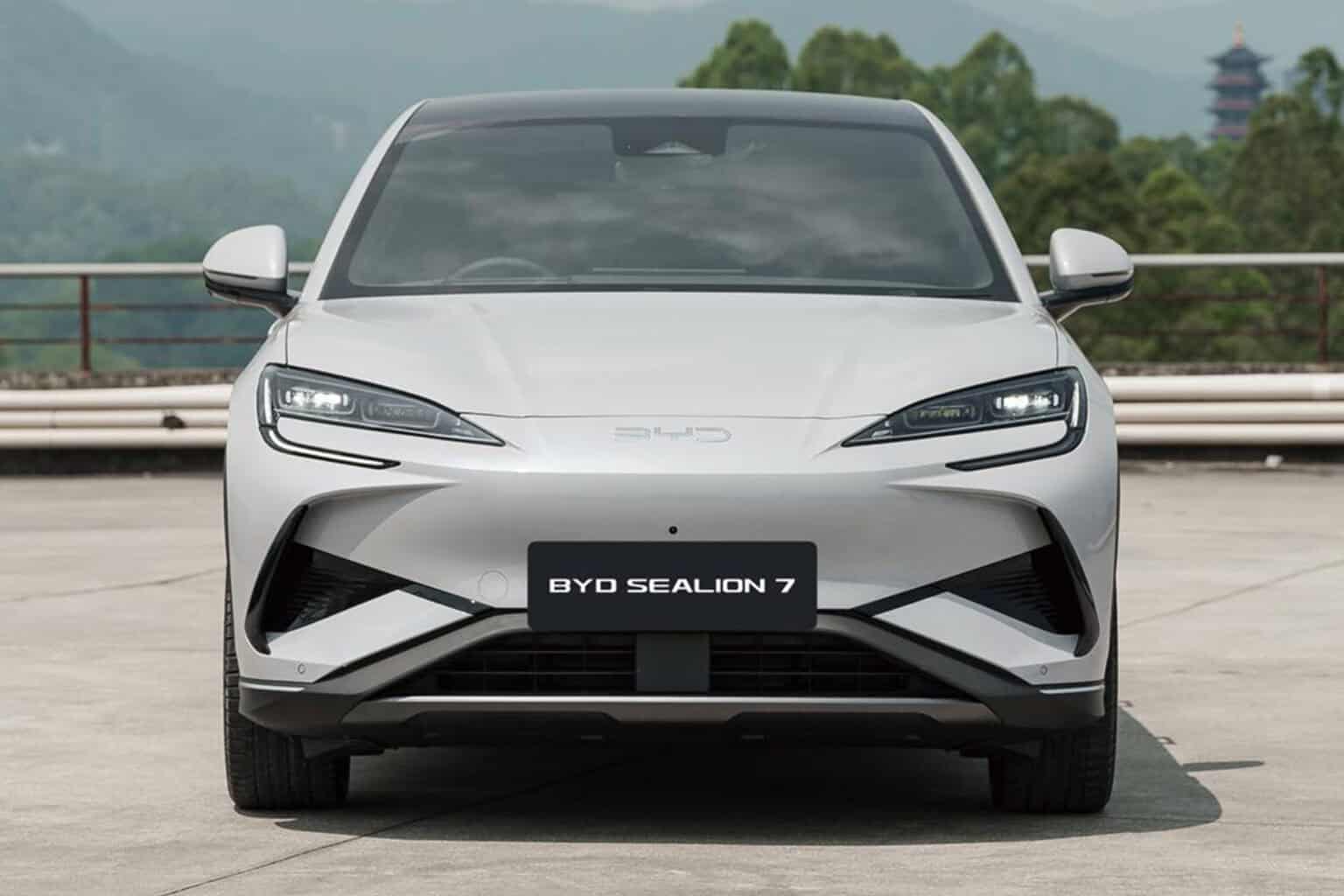 BYD Sealion 7 รถไฟฟ้า100% เตรียมเปิดตัวในไทย พฤศจิกายน นี้ ! C-SUV รอ ...