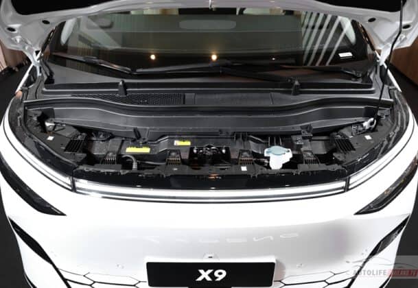 ราคาอย่างเป็นทางการ XPENG X9 รถตู้ไฟฟ้า100% : 2,790,000 บาท | แบต 101 kWh วิ่ง 680 km. ชาร์จ DC ...