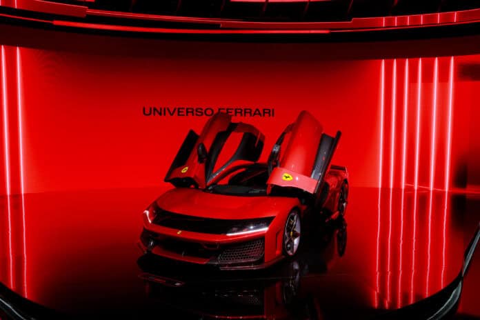 'คาวาลลิโน' จัดงาน UNIVERSO FERRARI รวมประวัติศาสตร์ของแบรนด์ ...