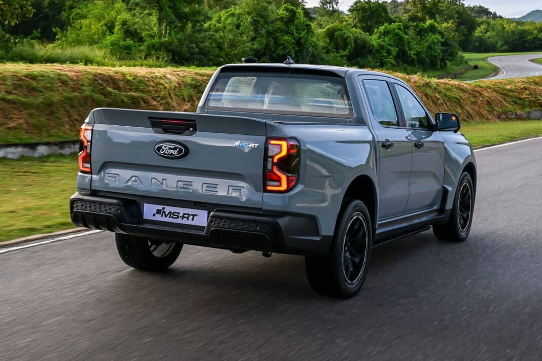 ราคาอย่างเป็นทางการ Ford Ranger MS-RT : 1,749,000 บาท | ดีเซล V6 3.0 เท ...