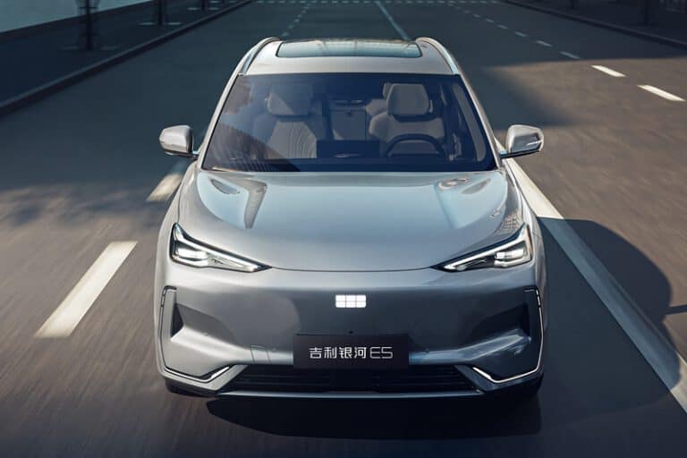 GEELY EX5 รถไฟฟ้า100% เปิดตัวในไทย 28 พฤศจิกายน นี้ ! 2 รุ่นย่อย แบต 60.2 kWh ลุ้นราคา 8xx,000 ...