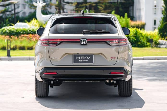 ภาพรถคันจริง Honda HR-V e:HEV RS (Minorchange) : 1,179,000 บาท | สีใหม่ ...