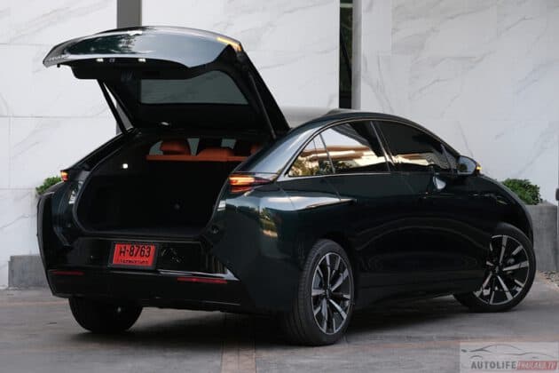 พาไปชมภาพรถคันจริง Juneyao JY AIR รถไฟฟ้า100% : 759,000 - 869,000 บาท | ซื้อรถ แถมฟรีตั๋ว ...