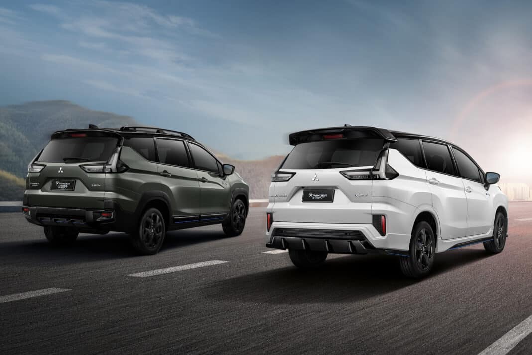 ราคาอย่างเป็นทางการ Mitsubishi Xpander HEV / CROSS PLAY : 981,000 บาท ...
