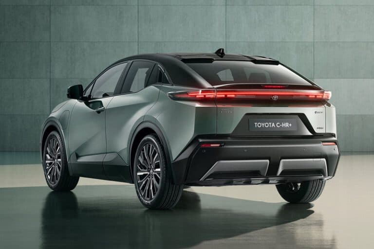 Toyota C-HR+ EV รถไฟฟ้า100% SUV มอเตอร์คู่ 343 แรงม้า AWD แบต 77 kWh ...