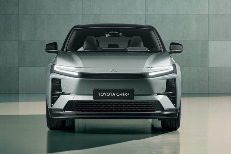 Toyota C-HR+ EV รถไฟฟ้า100% SUV มอเตอร์คู่ 343 แรงม้า AWD แบต 77 kWh ...