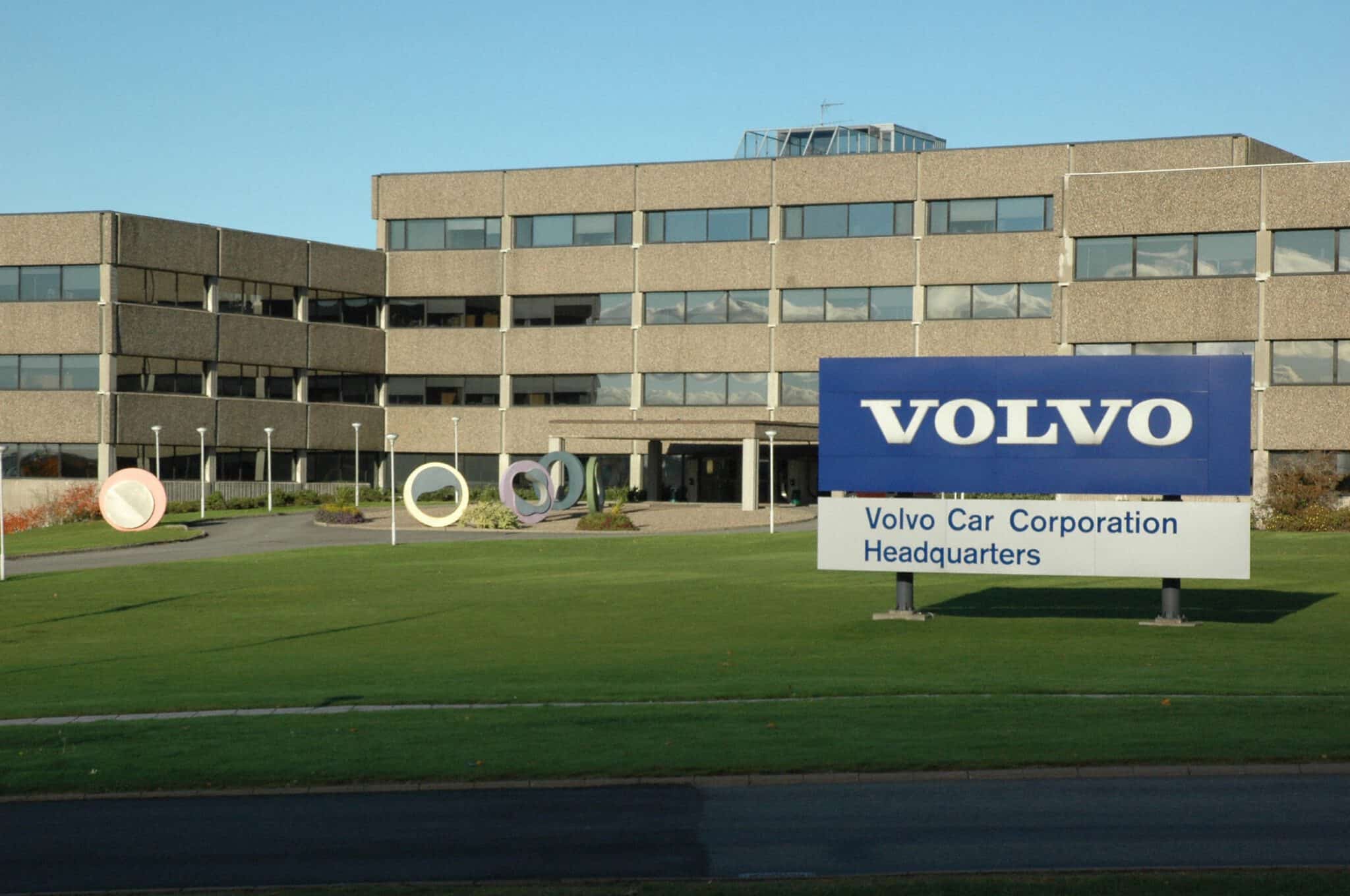 VOLVO ประกาศเลิกจ้างพนักงาน 3,000 ตำแหน่ง ตามมาตรการลดต้นทุน ...