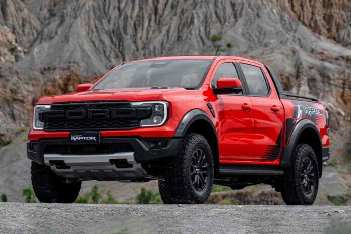 Ford Ranger RAPTOR Extra Pack ราคาอย่างเป็นทางการ : 1,984,000 บาท ...