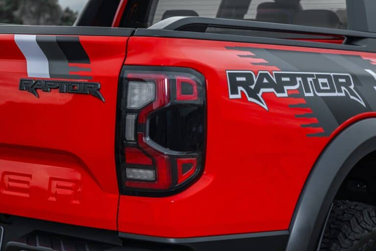 Ford Ranger RAPTOR Extra Pack ราคาอย่างเป็นทางการ : 1,984,000 บาท ...