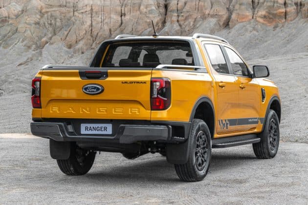 Ford Ranger WILDTRAK Extra Pack ราคาอย่างเป็นทางการ : 1,104,000 บาท ...