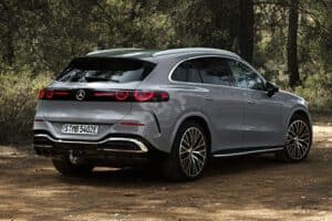 Mercedes-Benz GLC EV รถไฟฟ้า100% แบต 800V 94 kWh วิ่งระยะ 713 km. (WLTP) ชาร์จ DC 330 kW ...