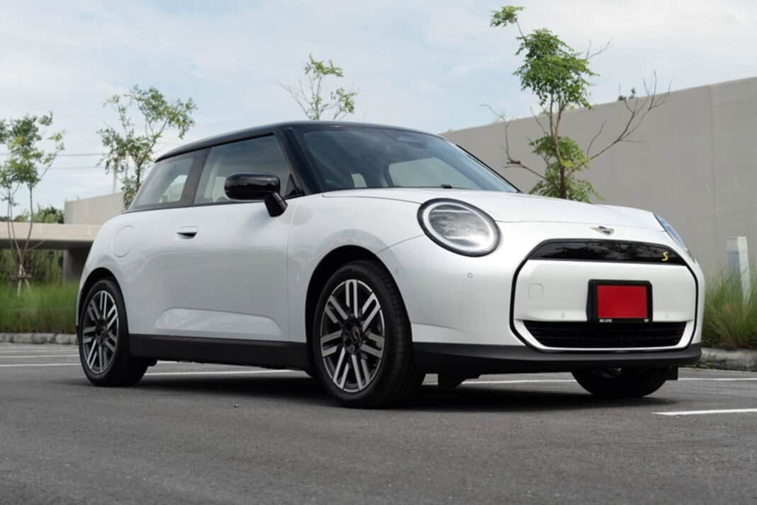 MINI Cooper SE รถไฟฟ้า100% ราคาอย่างเป็นทางการ 1,555,000 - 1,799,000 ...
