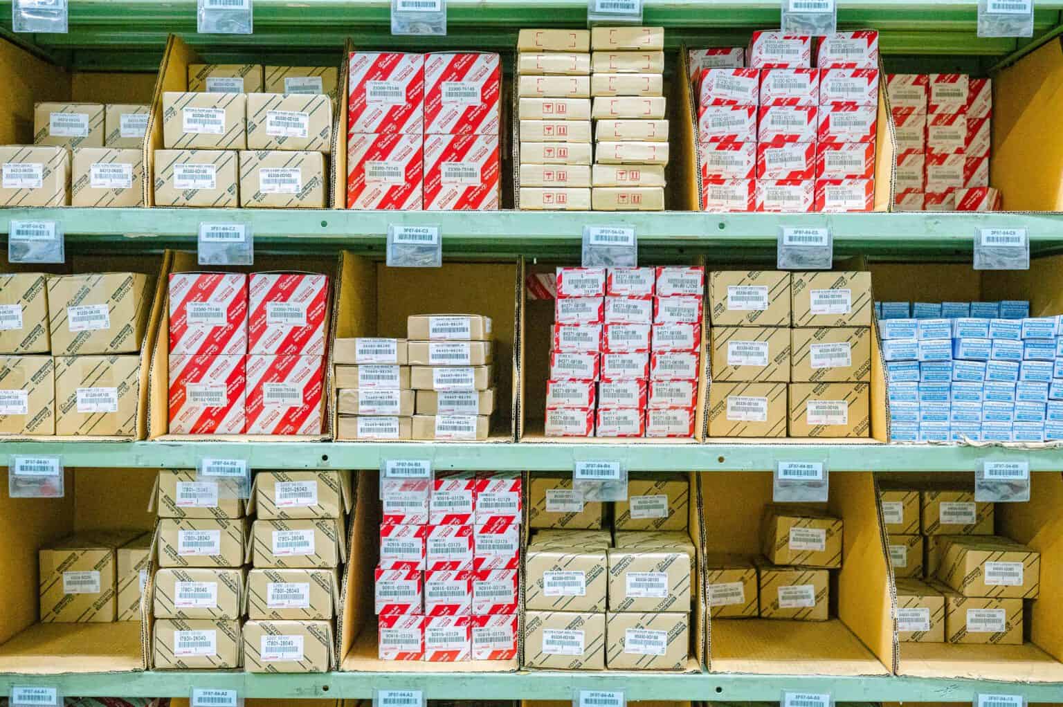 เปิดให้ชมครั้งแรก! คลังอะไหล่ล้านชิ้น Toyota Parts Center Asia Pacific ...
